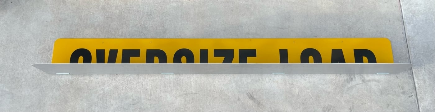 Aluminum OVERSIZE LOAD sign with hinges 84x18 – Everything Tie Down