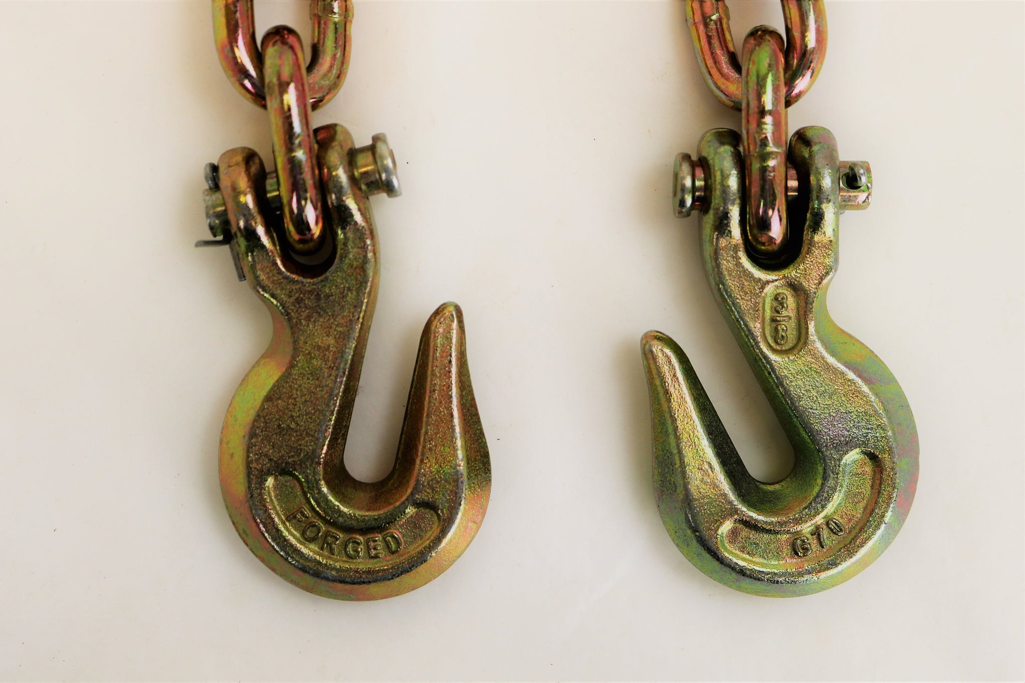 3/8" x 10' G70 Heavy Equipment Chains with Grab and Grab (single ...